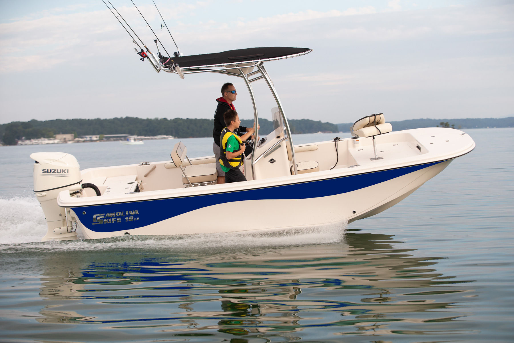 19 LS - Carolina Skiff