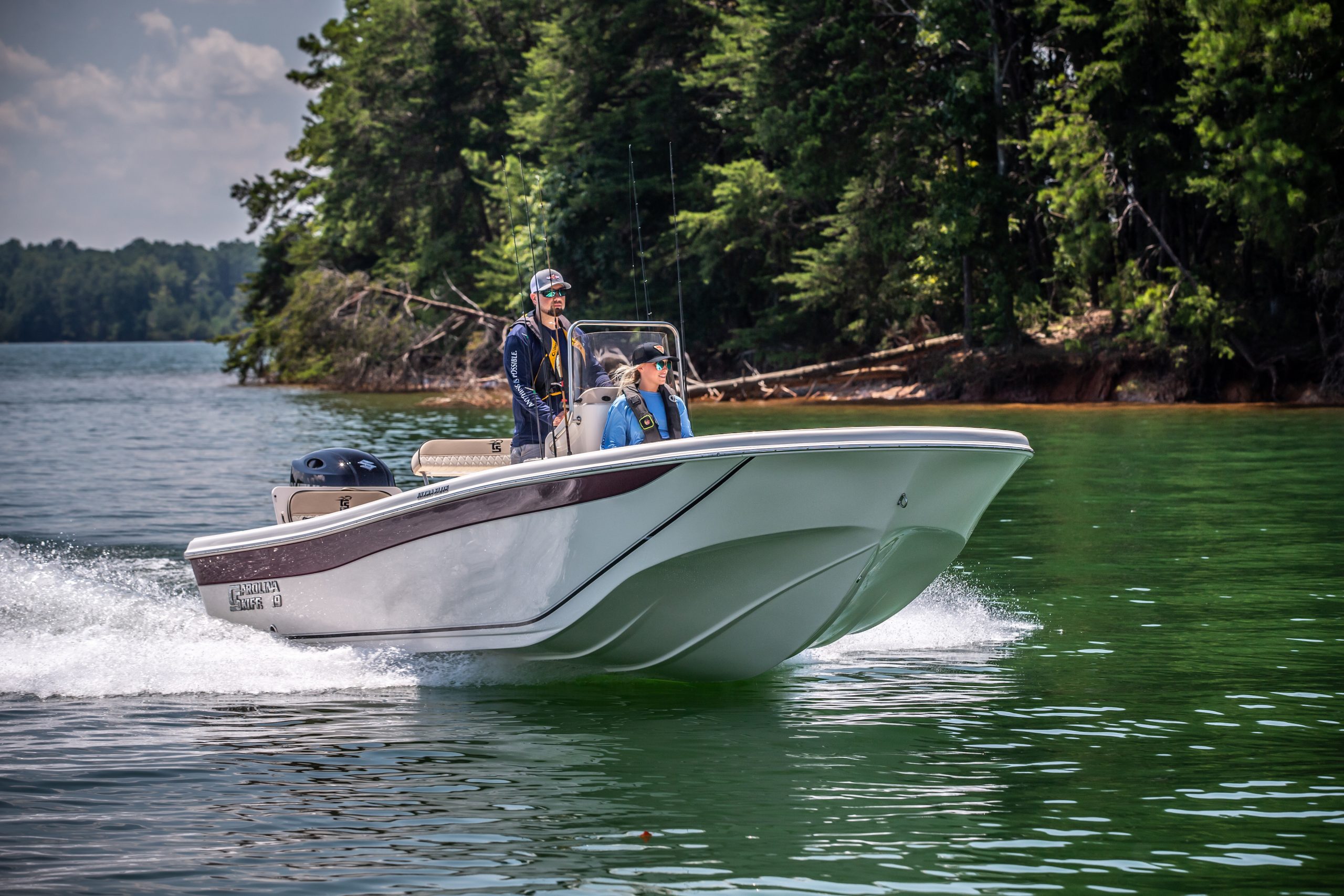 19 Ultra Elite - Carolina Skiff