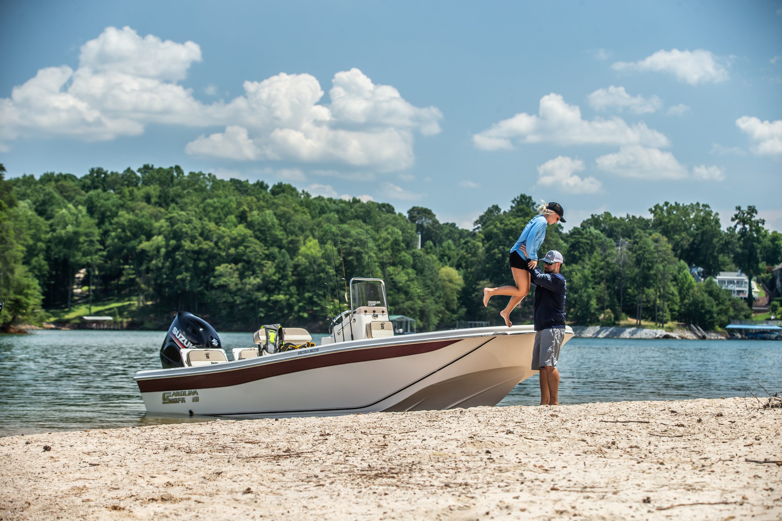 19 Ultra Elite - Carolina Skiff