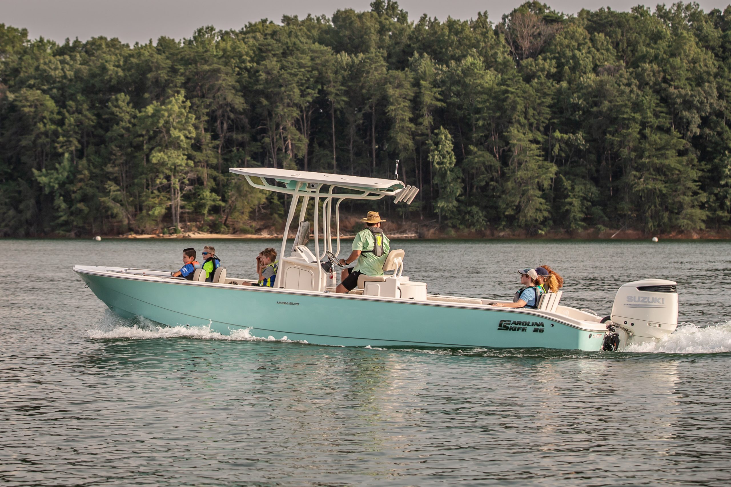 26 Ultra Elite - Carolina Skiff